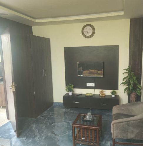 Luxury Suites & Pant House Near Delhi - Ridhisha Realtors Pvt. Ltd ...